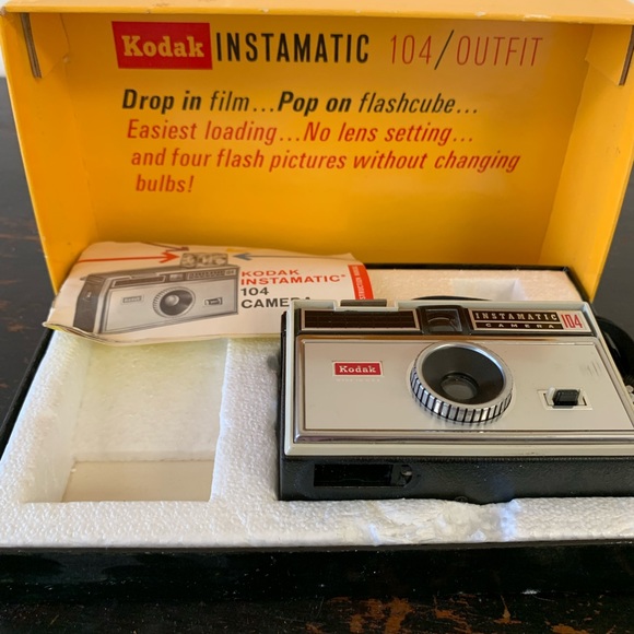 Kodak | Cameras, Photo & Video | Kodak 50 Instamatic Camera Circa 970s ...